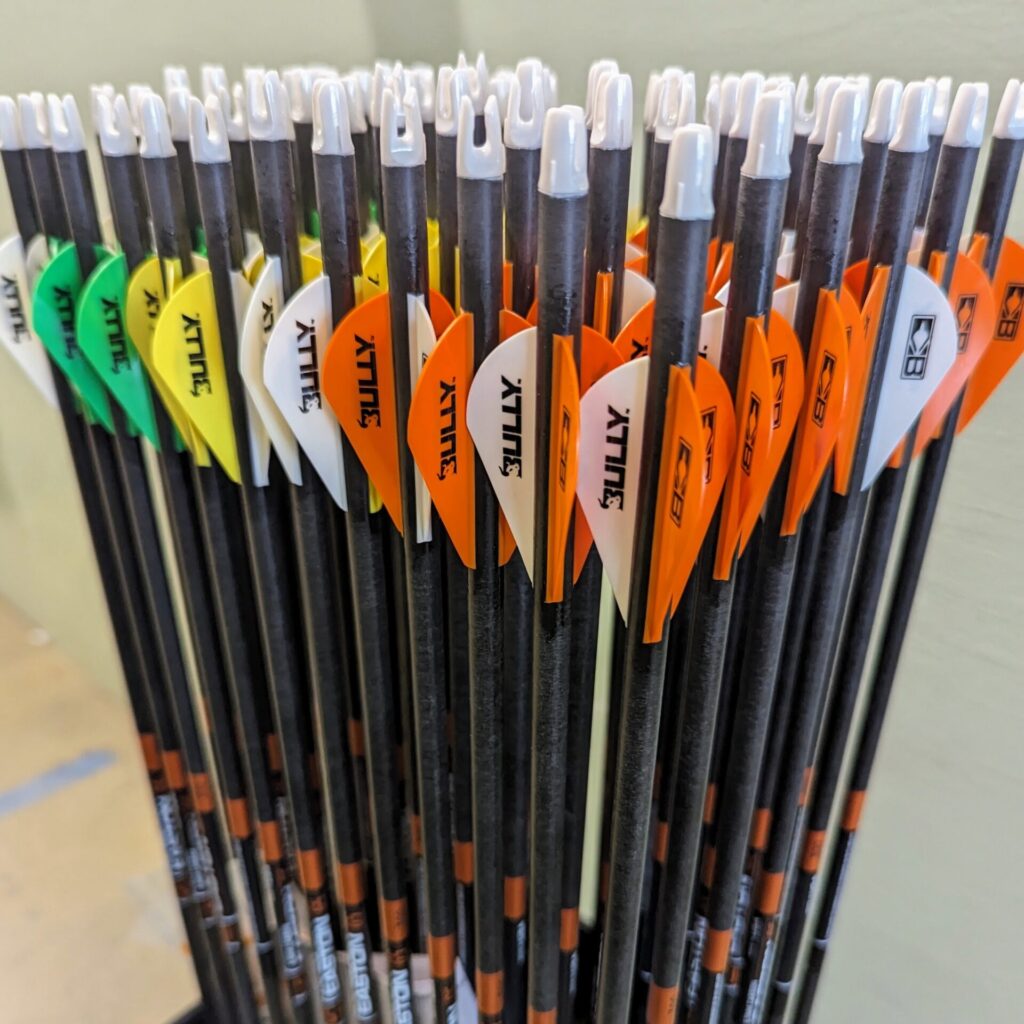 Easton 6.5 Bowhunter Arrows With Factory Bully Vanes – High Altitude ...